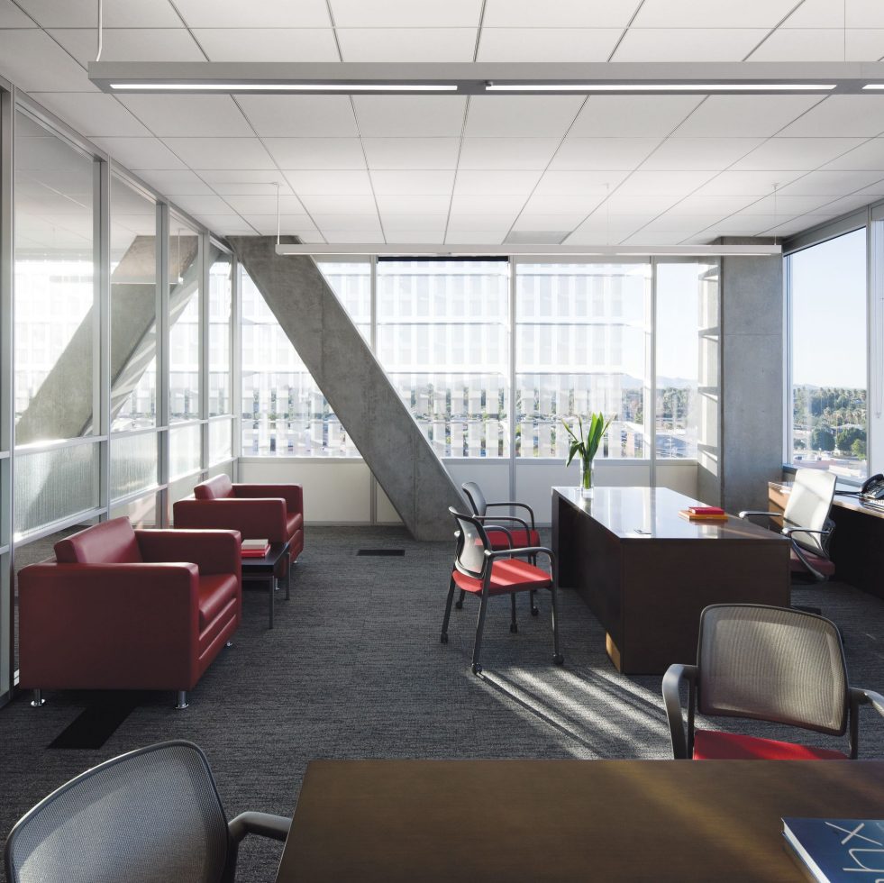 Gammes ULTIMA | Armstrong Ceiling Solutions – Commercial